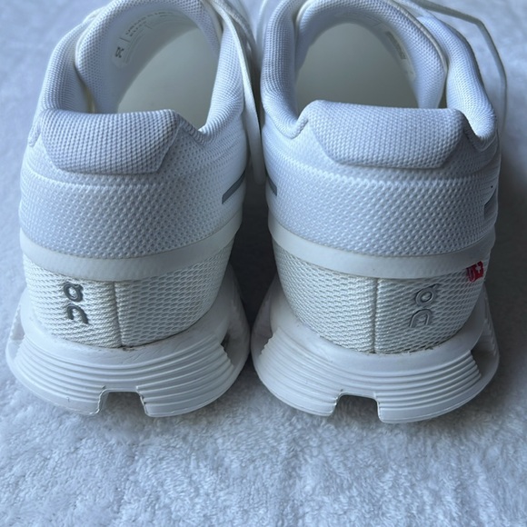 On Running | Shoes | On Running Mens Cloud 5 Shoe | Poshmark